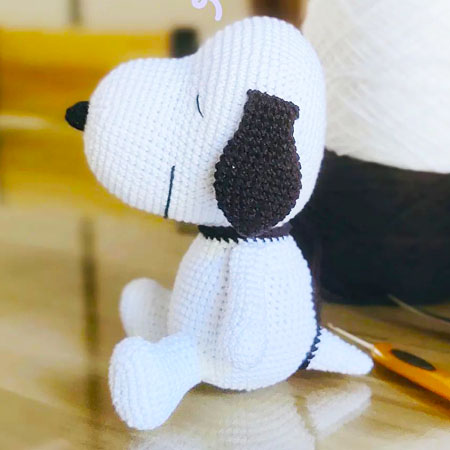 Snoopy Chien Amigurumi PDF Patron Gratuit
